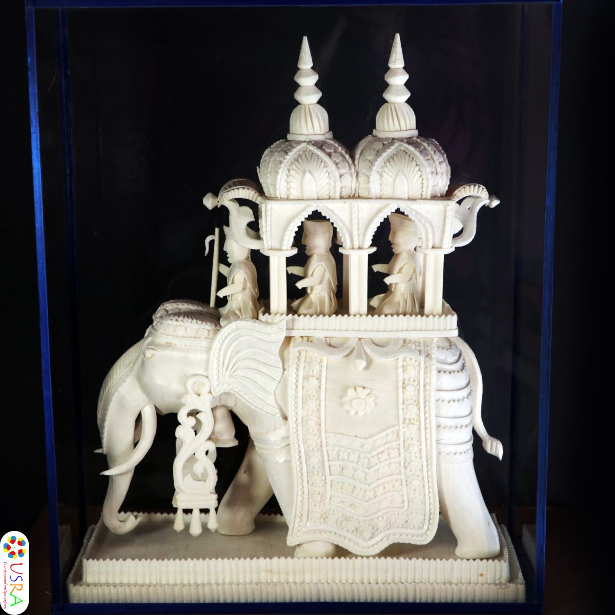 HANDCRAFTED DECORATIVE SHOLA CRAFT HOWDAH AND KING - USRA